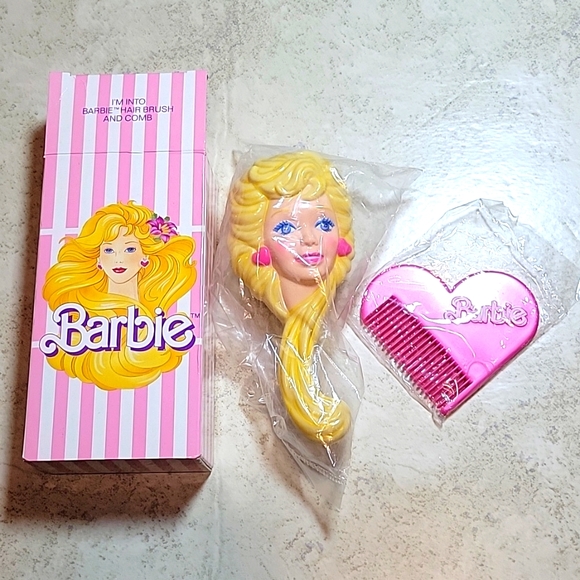 Barbie | Accessories | Barbie Hair Brush And Comb | Poshmark